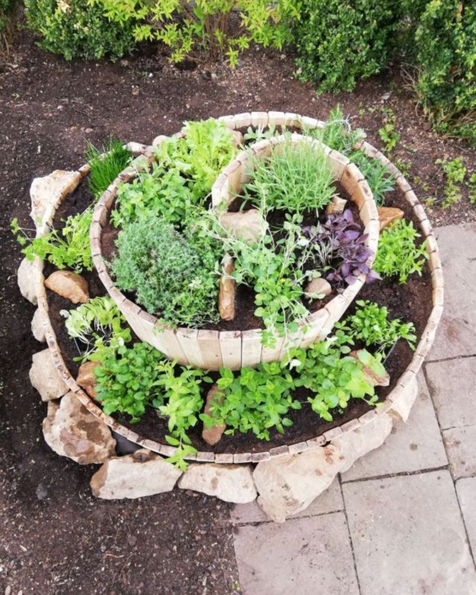 7+ stunning herb garden ideas