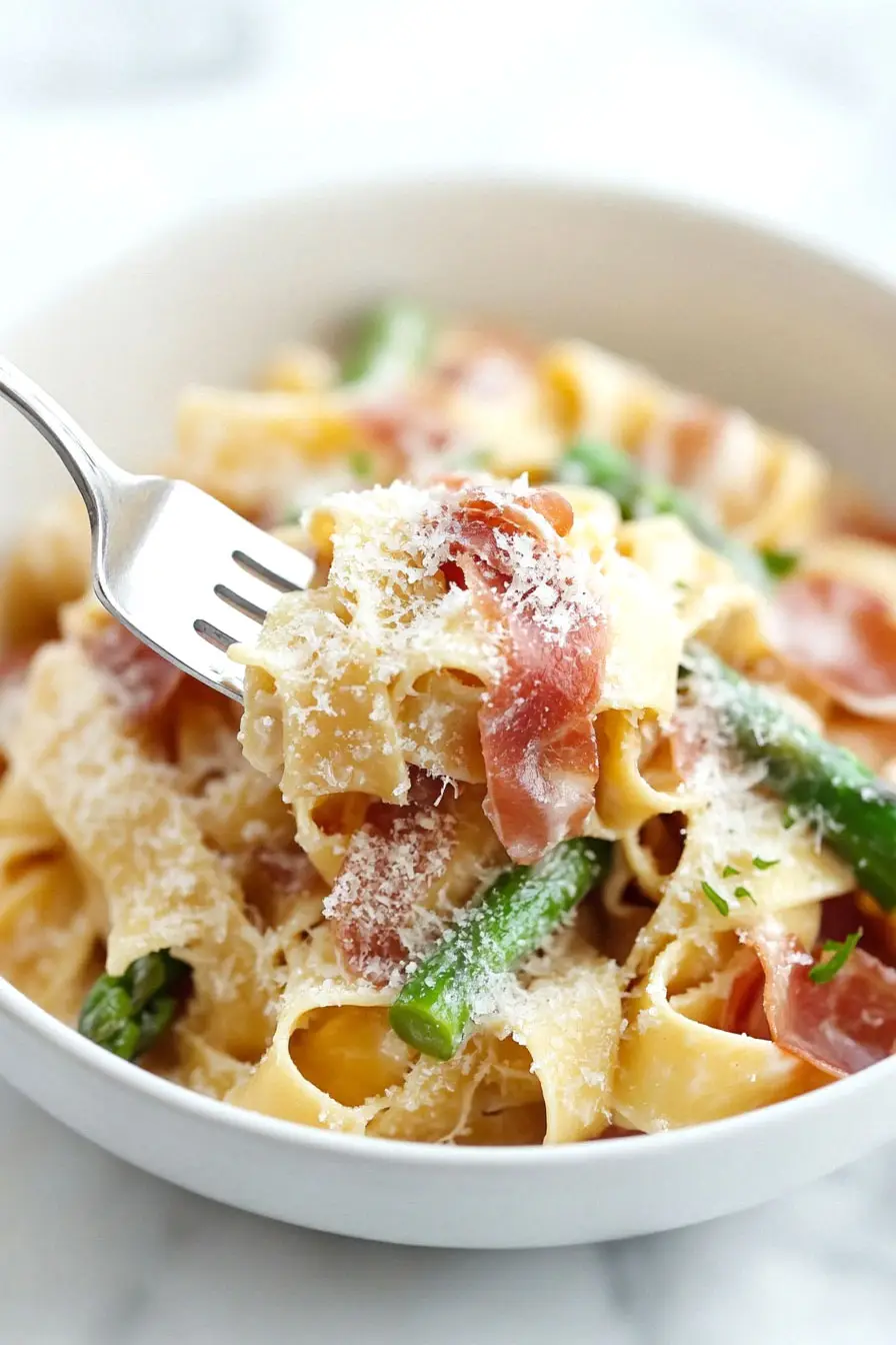 Savory Pasta with Prosciutto and Asparagus