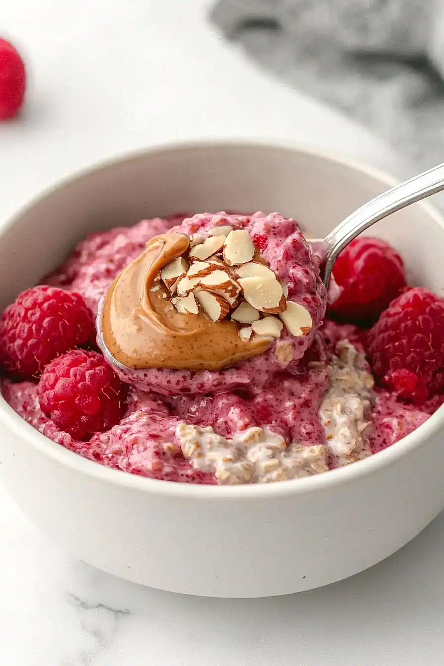 Maple Raspberry Overnight Oats